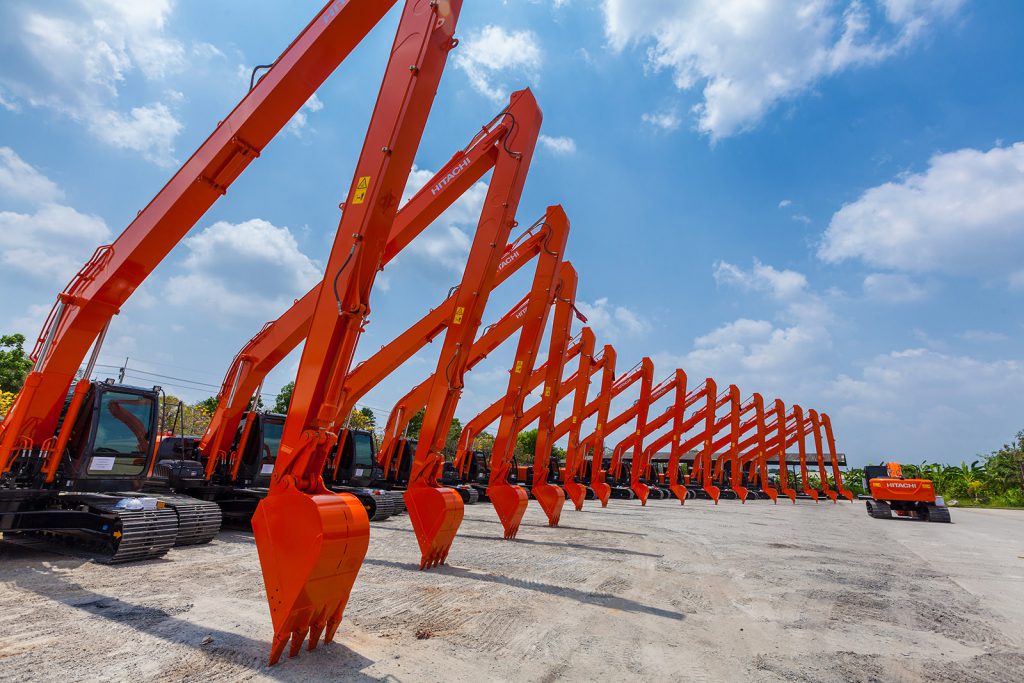 TX Delivers Super Long Front Excavators to Royal Irrigation Department ...